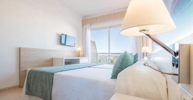 Azuline Hotel Bahamas - El Arenal - Mallorca