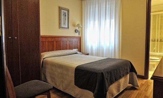 Hotel Alisi - Aranda Del Duero - Burgos