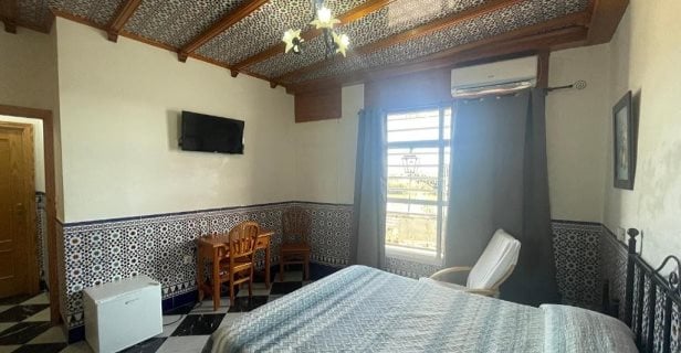 Hotel El Ancla - Alcala Del Rio - Sevilla