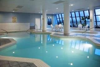 Hotel Embassy Suites Portland Washington Square - Portland - Portland ...