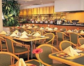 Hotel Fiesta Inn Saltillo - Saltillo - Saltillo