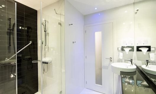 Hotel Holiday Inn Express Lisbon Alfragide - Alfragide - Lisboa