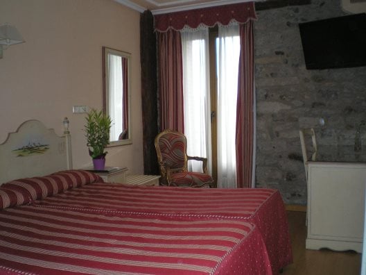 Hotel Mur - Jaca - Huesca