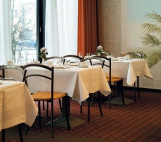 Hotel Nh Muenchen Unterhaching - Unterhaching - Munich